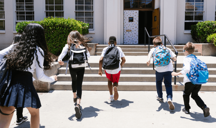 Recursos para el Regreso a Clases | San Diego County Library